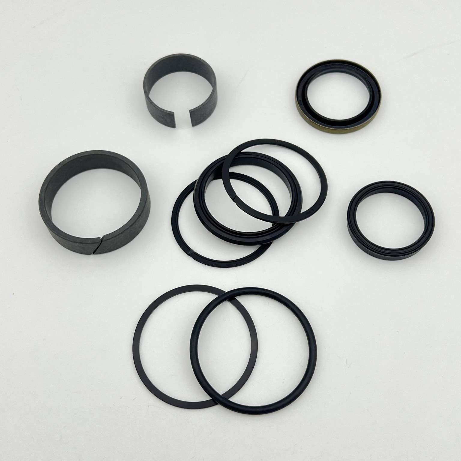 Case L160 Loader Tilt Cylinder Seal Kit | HW Part Store