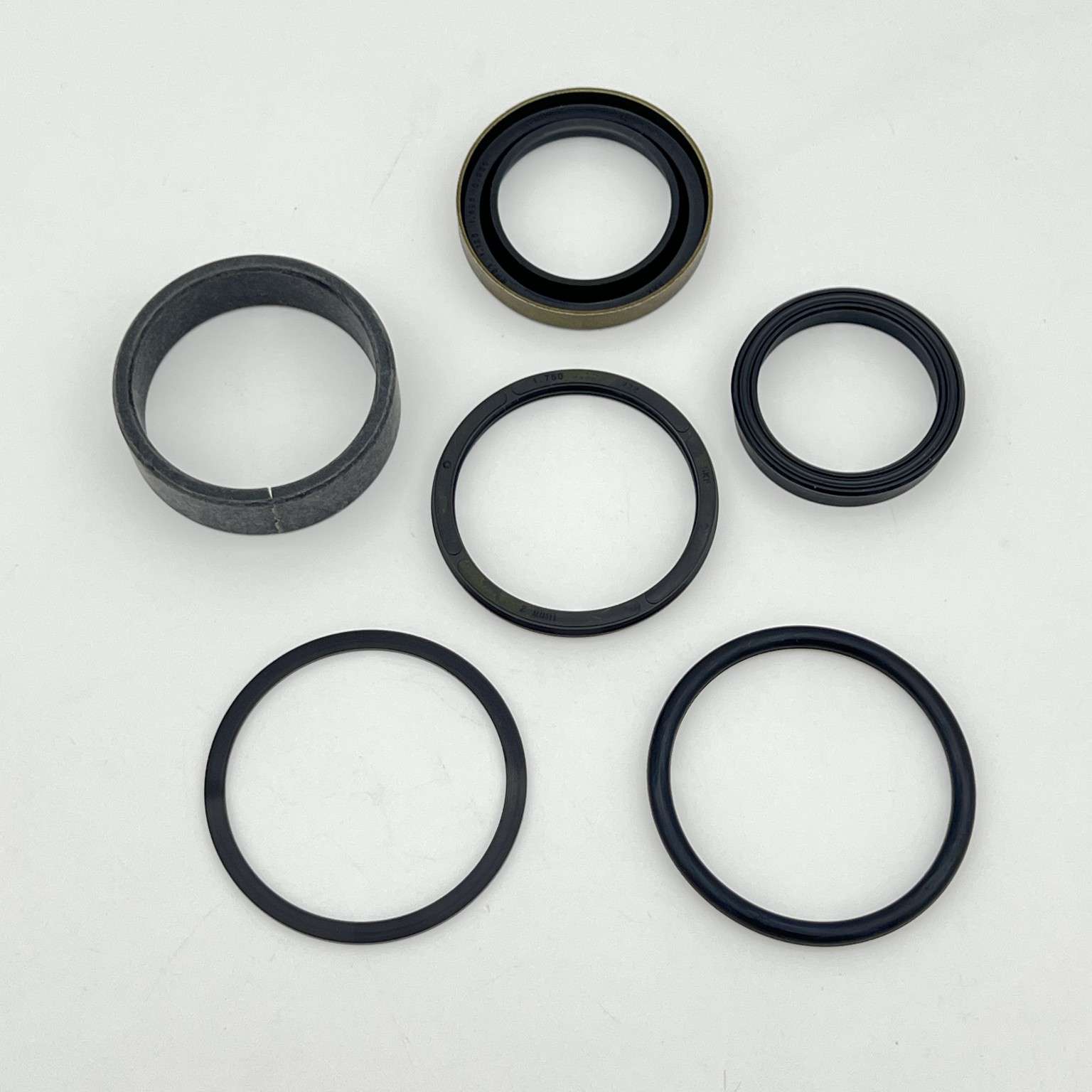 New Holland 12LA Loader Lift Cylinder Seal Kit | HW Part Store