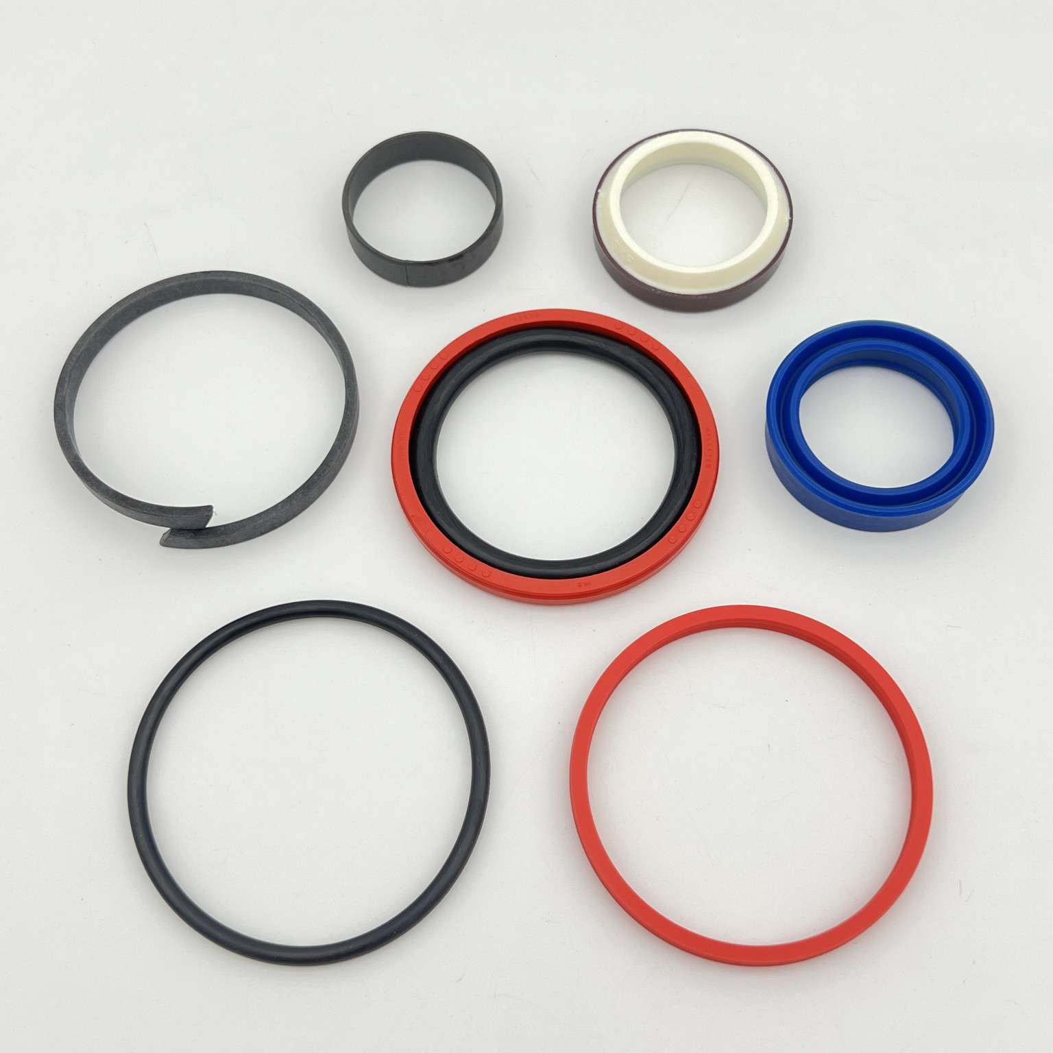 Case L540 Front Loader Bucket Tilt Cylinder Seal Kit
