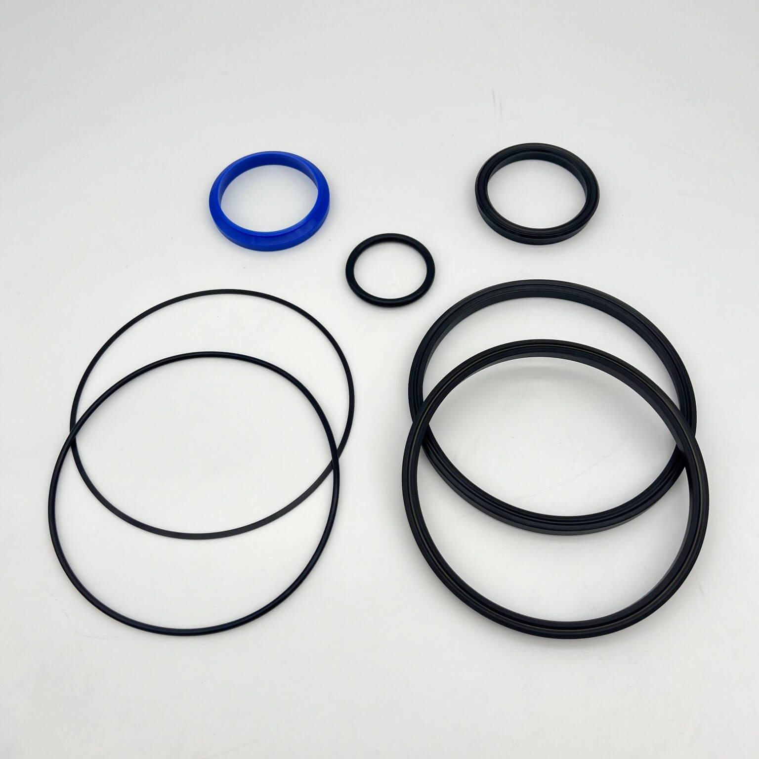 SkyTrak 7038 & 8038 Tilt Cylinder Seal Kit | HW Part Store