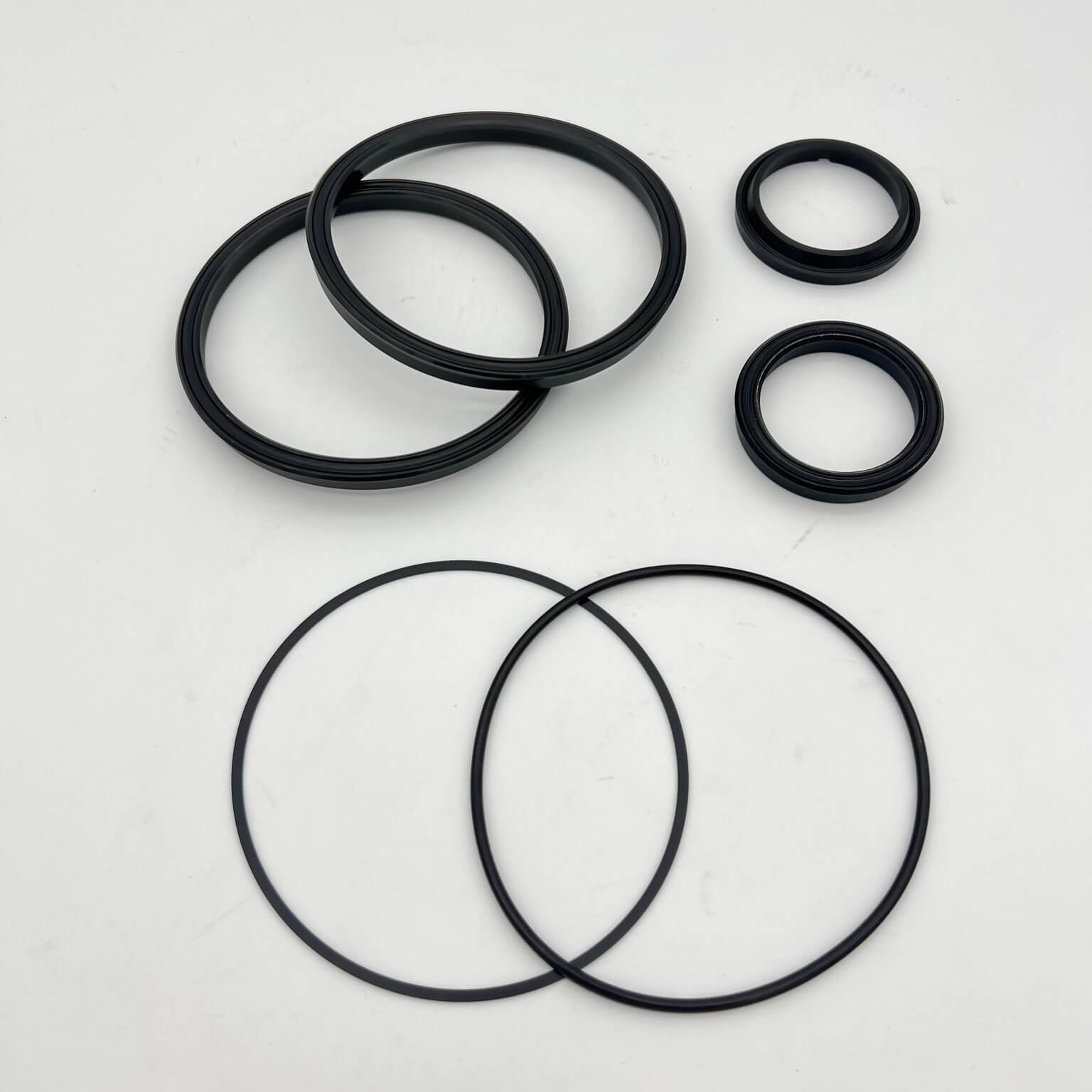 SkyTrak 7038 & 8038 Frame Tilt Cylinder Seal Kit | HW Part Store