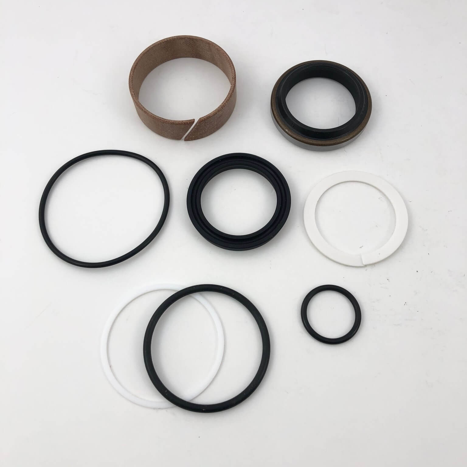 Toyota 4FD20,23,25 Rear Lift Cyl FV Seal Kit | HW Part Store