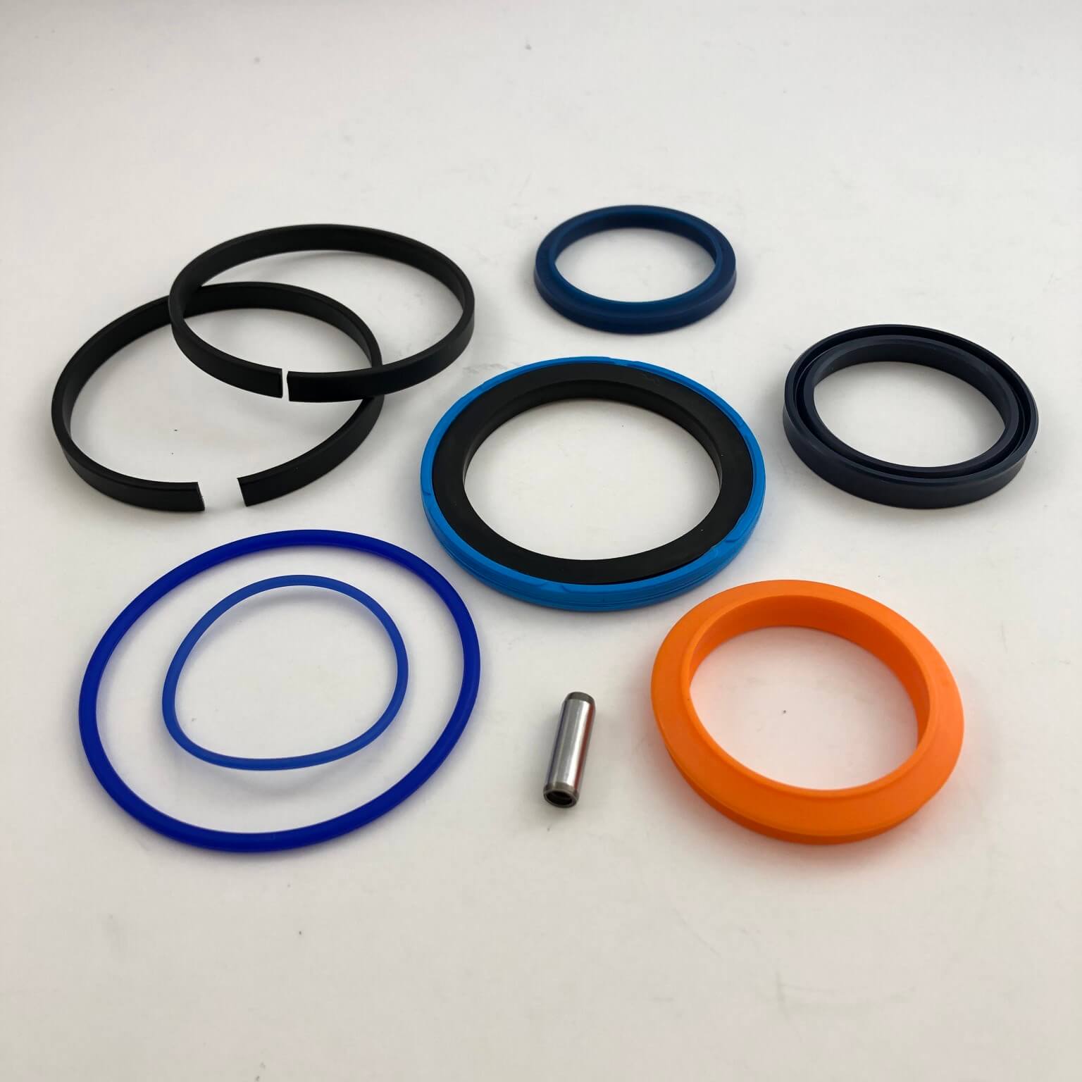 JCB 210S & 210SU Loader Bucket Tilt Cylinder Seal Kit | HW Part Store