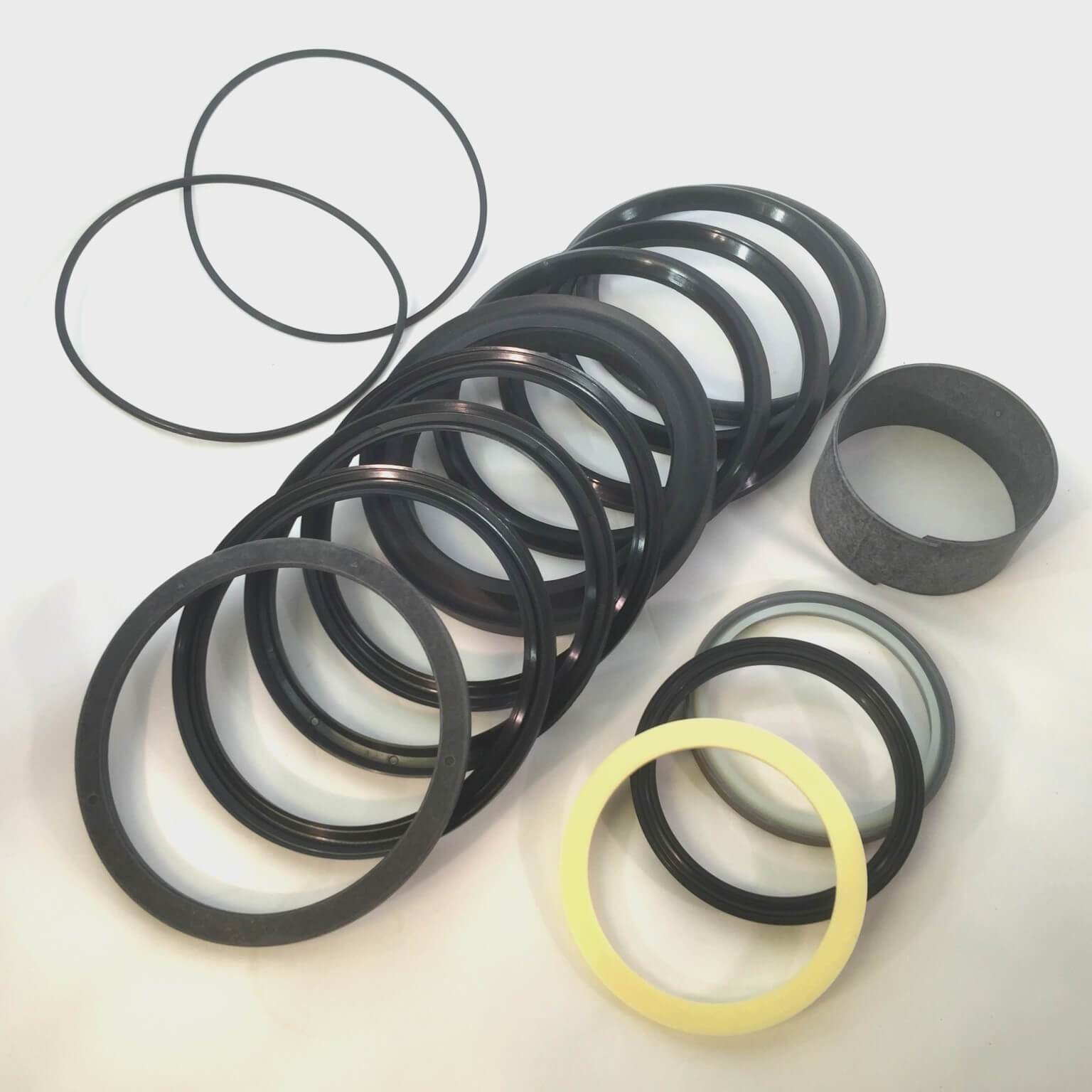 Case 880R Excavator Bucket Cylinder Seal Kit | HW Part Store
