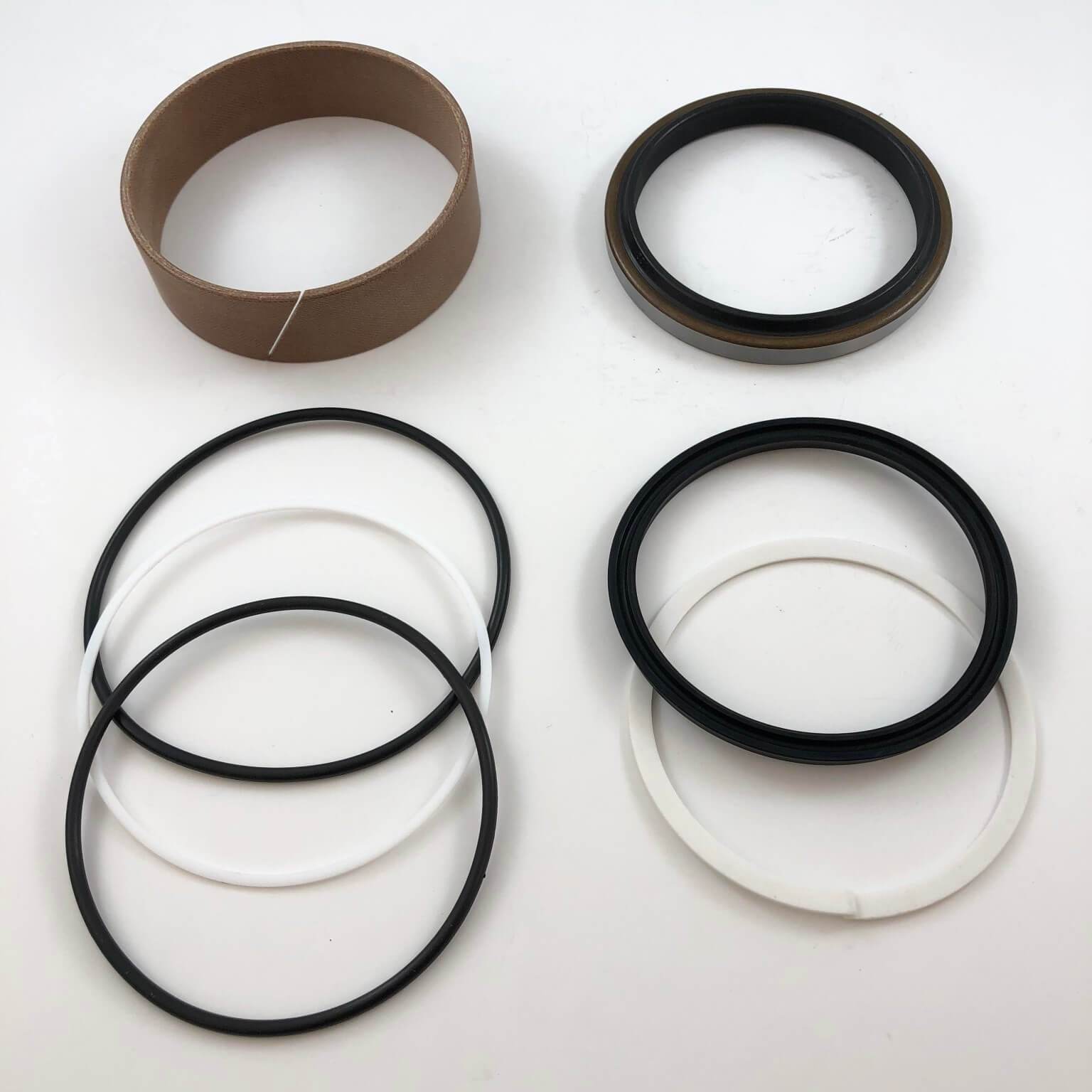 Toyota 4FD20,23,25 Front Lift Cyl F, FS Seal Kit | HW Part Store